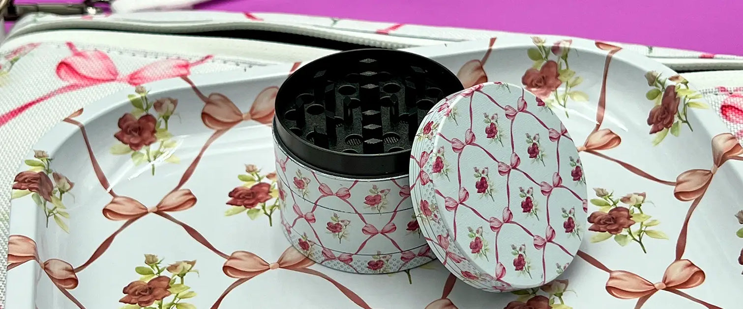 Pretty Stoner Kit 3-in-1: A Stylish & Functional Christmas Gift for Her ...